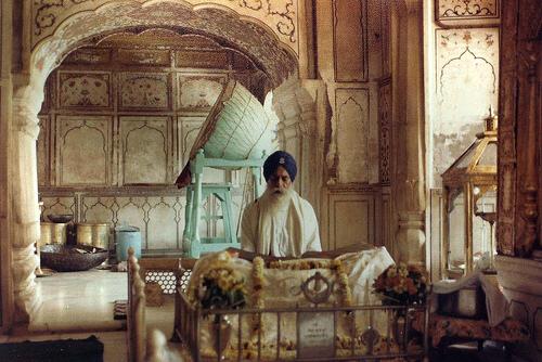 Akal Takhat Jethedar - A History | SikhNet