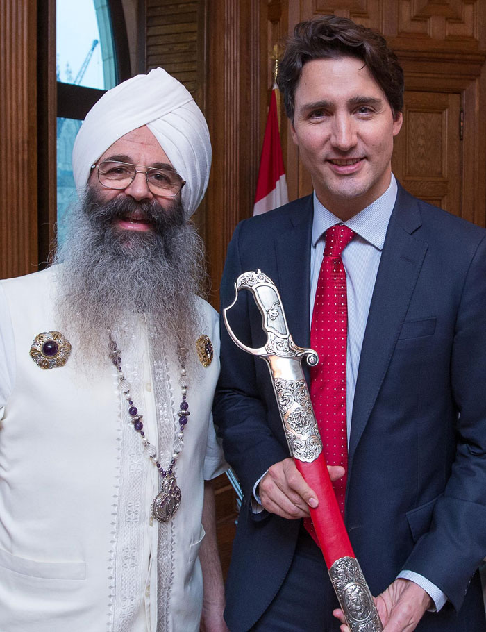 Wedding Swords something New and Fabulous ~ Jot Singh Khalsa | SikhNet