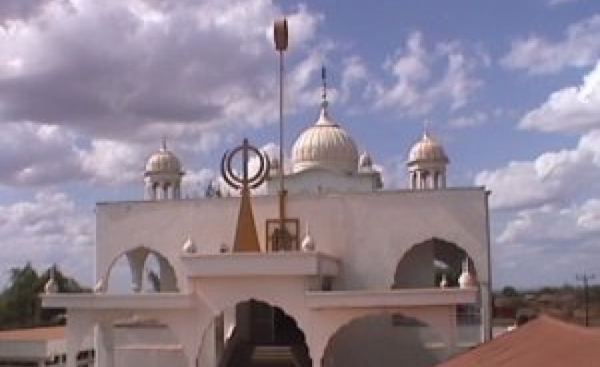 Kenya: Spiritual Safari to Mombasa - Sikh Temple Makindu | SikhNet