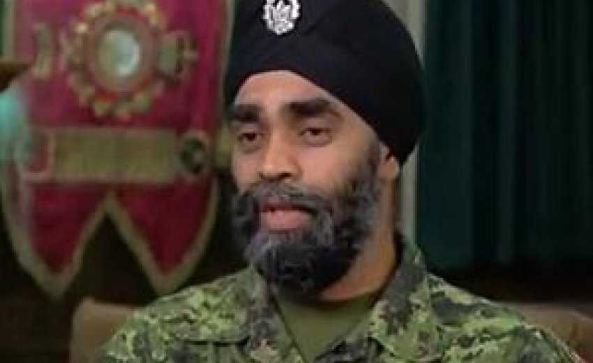 First Sikh Canadian takes command of BC regiment | SikhNet