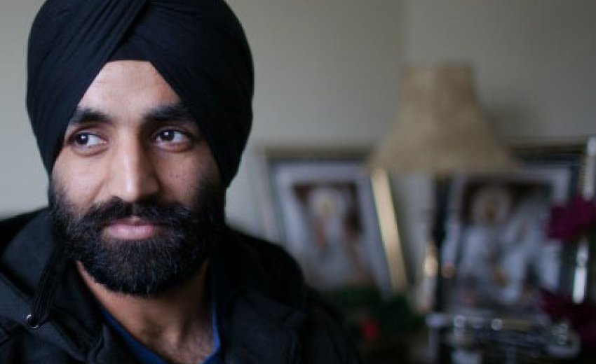 Army Allows Sikh Soldier to Wear Turban, Beard! | SikhNet