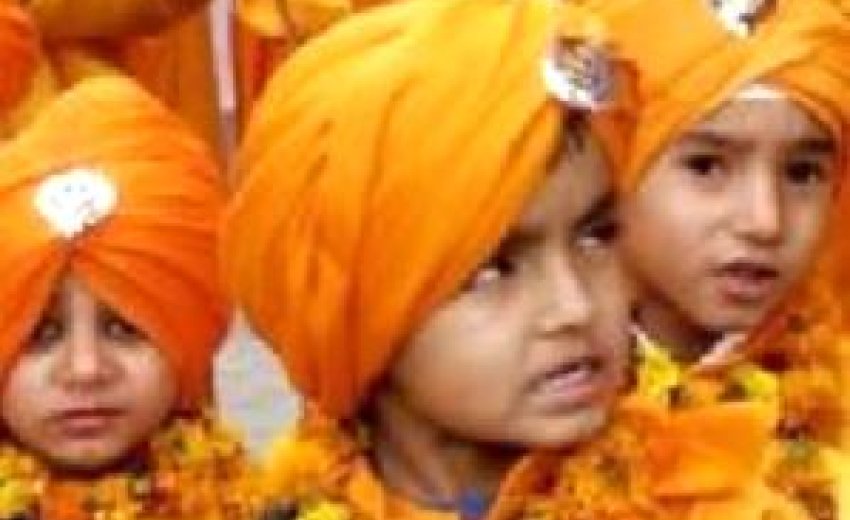 Australian school apologises for refusing Sikh pupil. | SikhNet