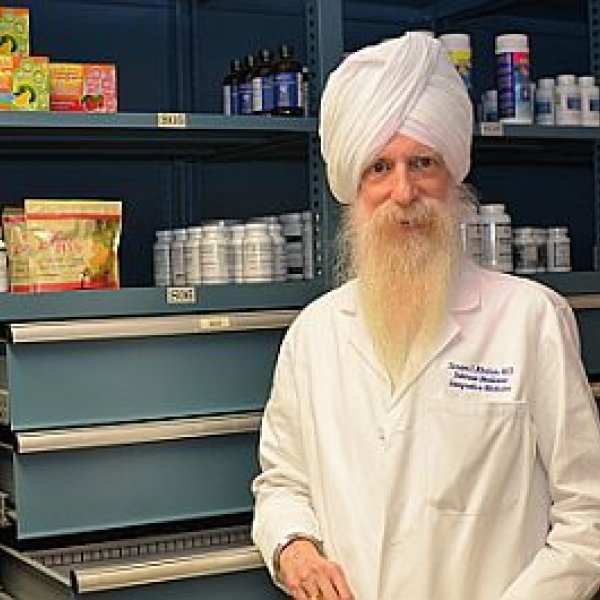 Dr. Soram Singh Khalsa, M.D. | SikhNet