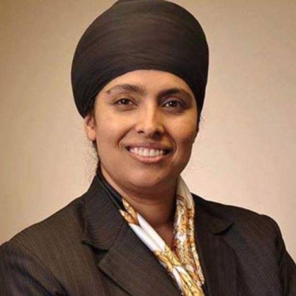 Palbinder Kaur Shergill Becomes First Turbaned Sikh Canada Supreme ...