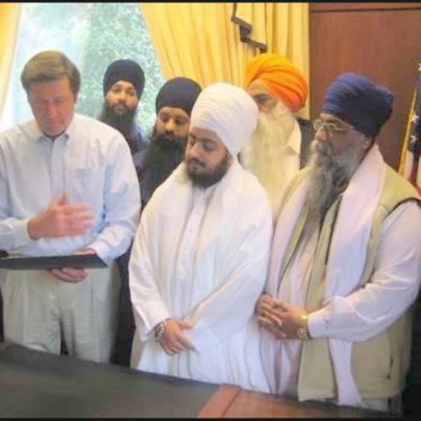 Sant Baba Ranjit Singh Ji & Giani Thakur Singh Ji Honoured | SikhNet