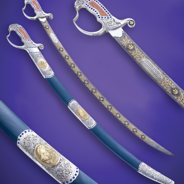 Sikh Dharma International gifts jewel-studded sabre at Patna gurdwara ...