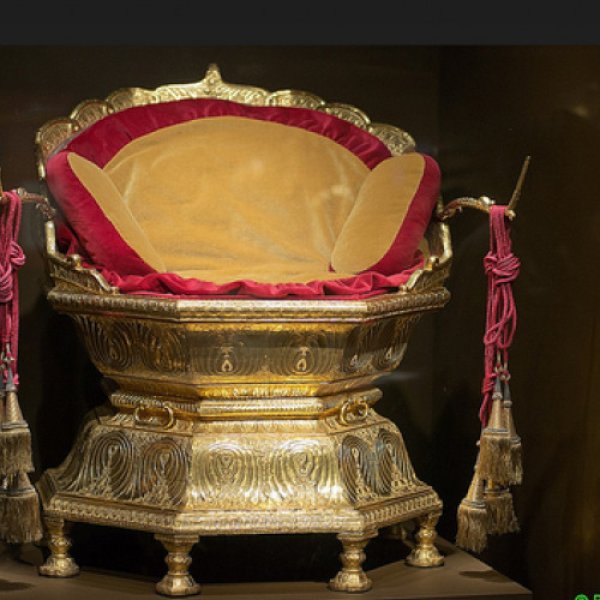 Shining History: Ranjit Singh's Golden Throne Opens to the Public | SikhNet