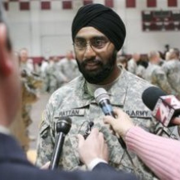 First Sikh in decades graduates at US Army officer school | SikhNet