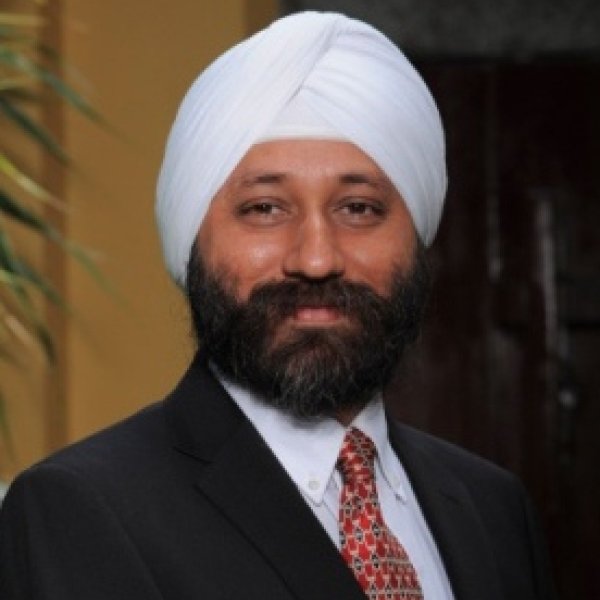 Exclusive Interview: Amardeep Singh ~ Photographer | SikhNet