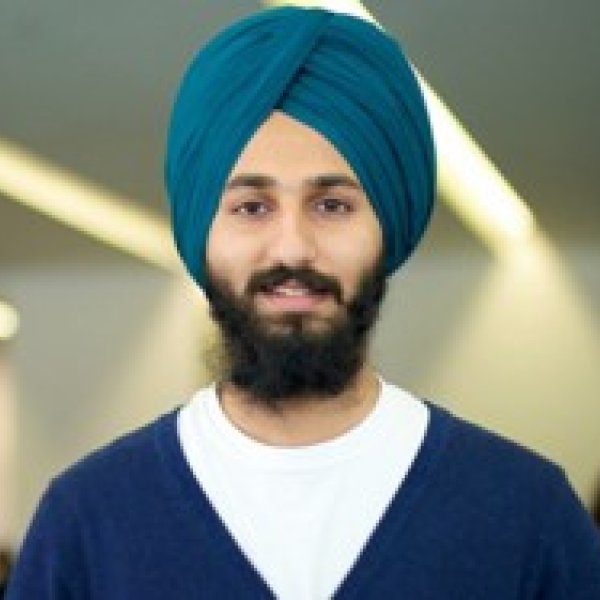 First Turban Day Draws Large Crowd | SikhNet