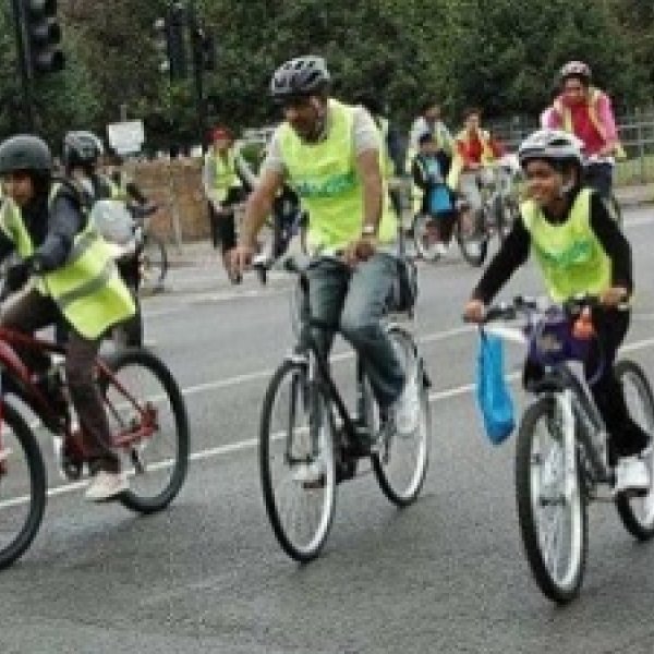 Sikh bike ride raises more than £4,000 | SikhNet