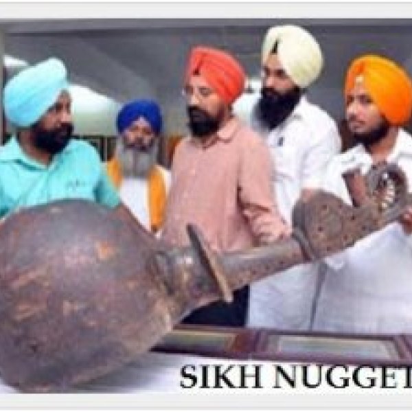 Rare 400 year old Rabab thrills visitors to Gurmat Sangeet function ...