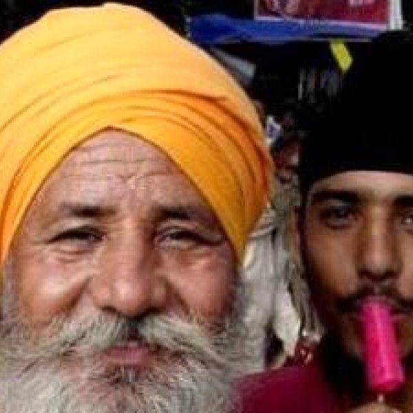 The Gift of Dastar | SikhNet