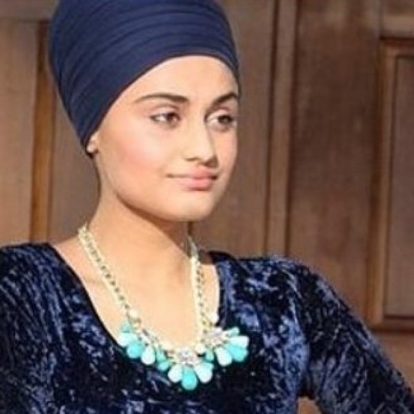 1st Turbaned Sikh Woman to Run a Fashion Blog | SikhNet