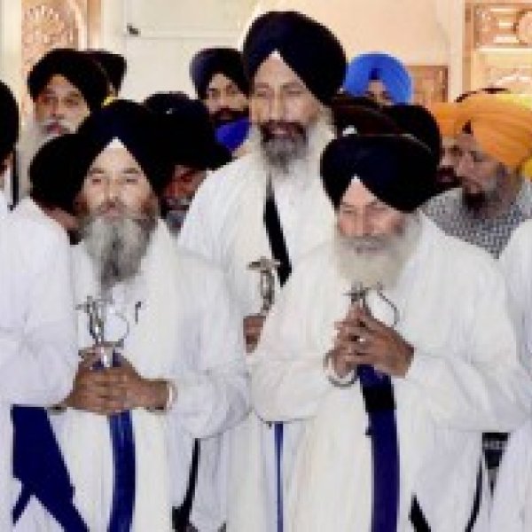 Simply put: What the ongoing crisis in the Sikh Panth means | SikhNet