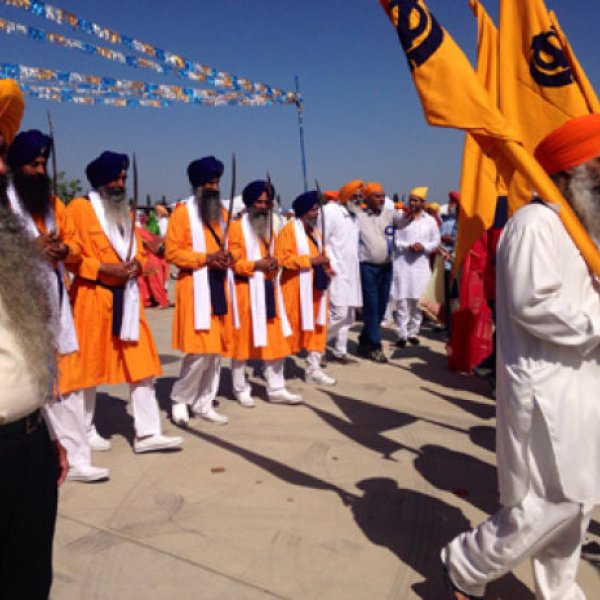 Sikh Parade Celebrates Vaisakhi | SikhNet