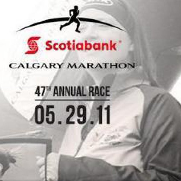 Sikh Youth Running in the Scotiabank Marathon | SikhNet