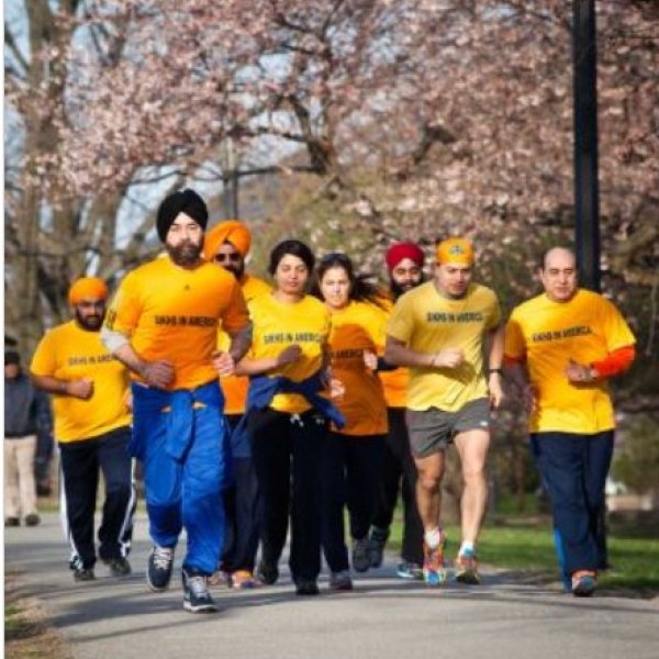 Devoted Sikh Runners Prepare For Marathon | SikhNet