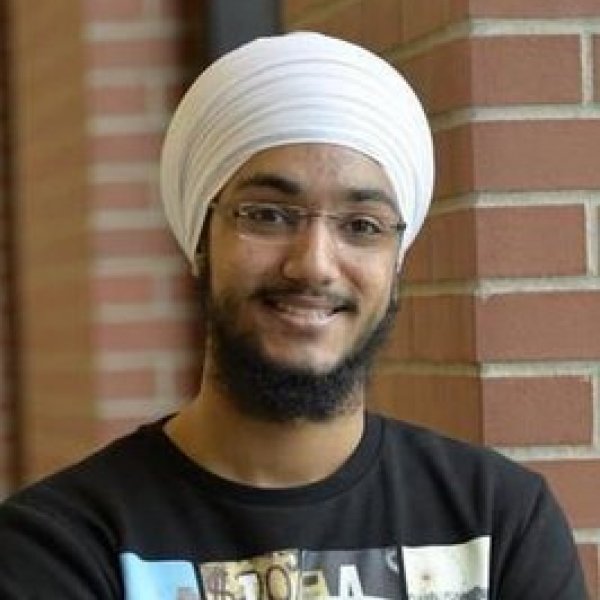 Sikh Student Excels After Escaping Prejudice | SikhNet