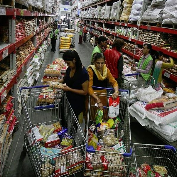 A Visit to India's First Wal-Mart (a.k.a. Best Price) | SikhNet