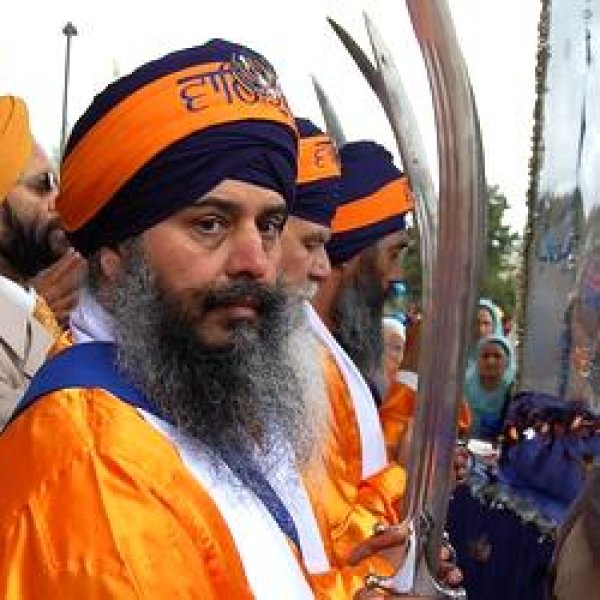 Selma CA Sikhs celebrate 309th anniversary. | SikhNet