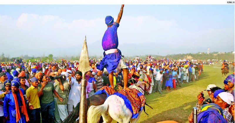 Behind Hola Mahalla | SikhNet