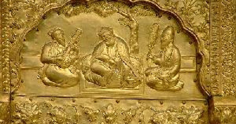 Artisans keep copper bas-relief art alive in Amritsar | SikhNet