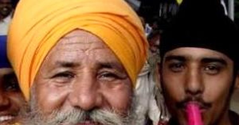 The Gift of Dastar | SikhNet