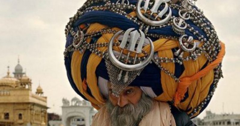 Photographs of Nihang - Sikh Warriors by Mark Hartman | SikhNet