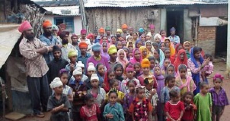 Sikhs Identifying with their Castes Fading | SikhNet