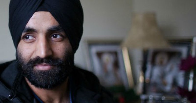 Army Allows Sikh Soldier to Wear Turban, Beard! | SikhNet