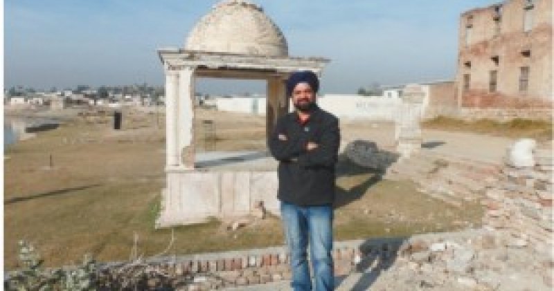 Researcher Documents K-P’s Sikh Heritage Fort By Fort | SikhNet
