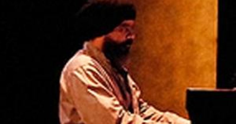 In Selfless Service of Music: Weber Iago's Music Seva | SikhNet
