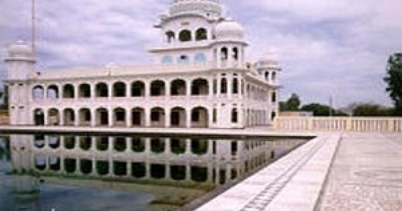 Zafarnama: The Epistle of Victory by Guru Gobind Singh ~ A New ...